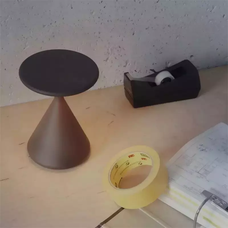 Cone Hourglass Portable Table Lamp | Portable Lamp | KIKI Lighting