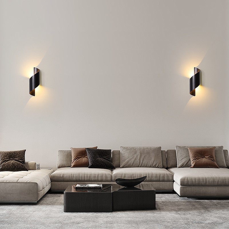 Modern Curl Twisted LED Wall Light | Home | KIKI LIGHTING